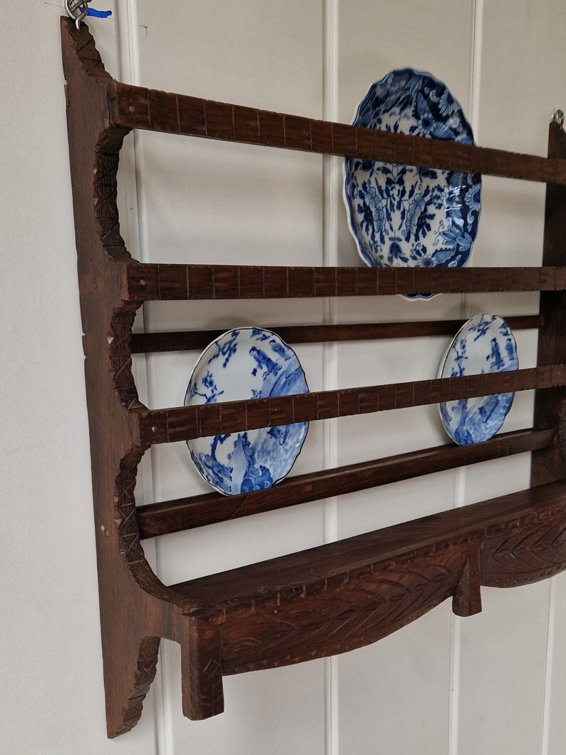 Antique Oak Hanging Plate Rack Wall Shelves 1880s Plate Rack Wall ...