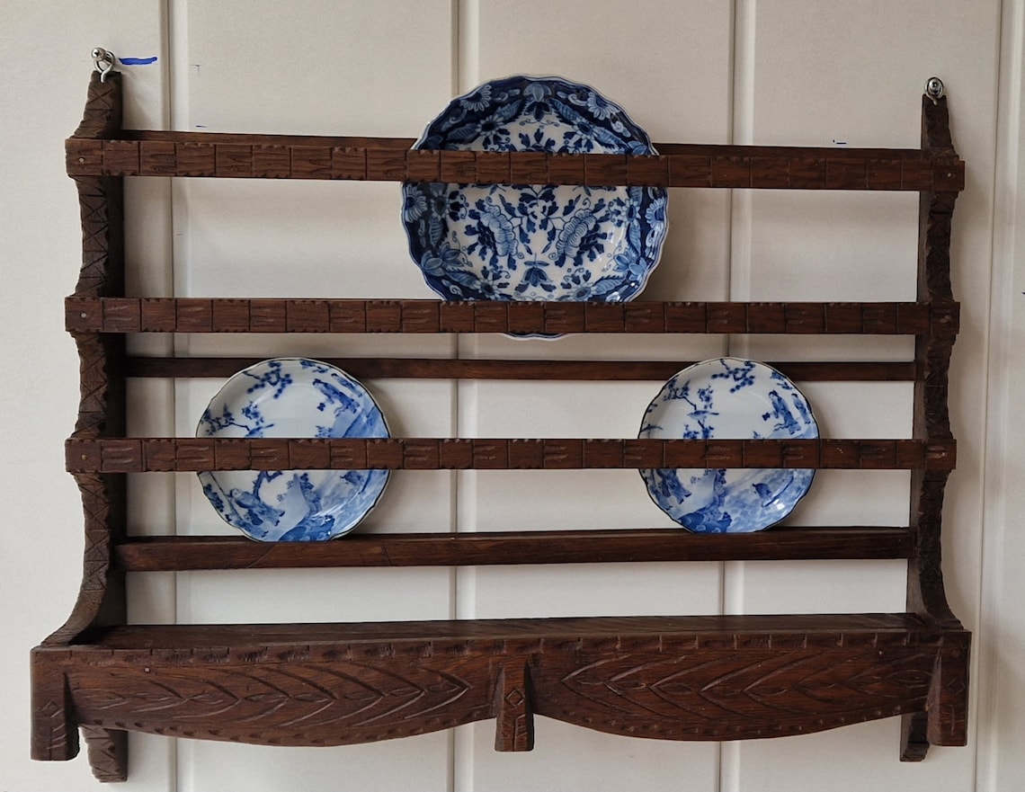 Antique Oak Hanging Plate Rack Wall Shelves 1880s Plate Rack Wall ...