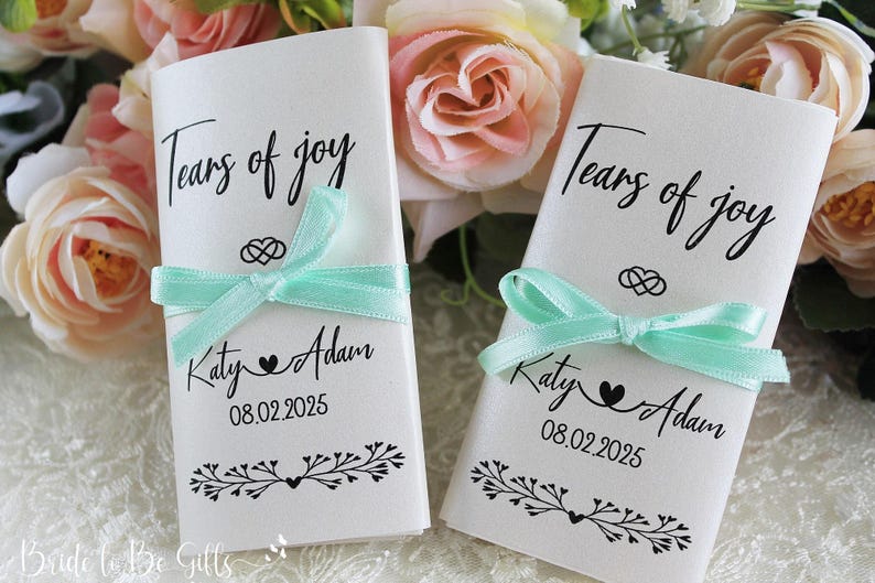 Lenços de papel personalizados na cor menta para casamento ...