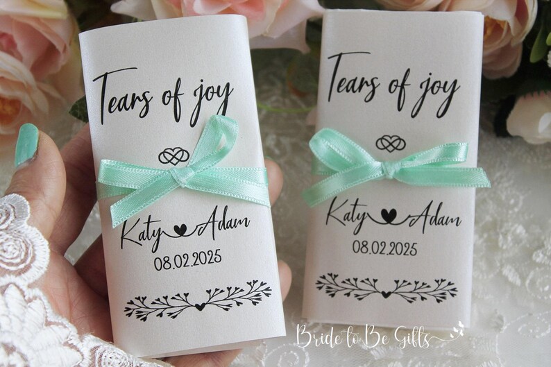 Lenços de papel personalizados na cor menta para casamento ...