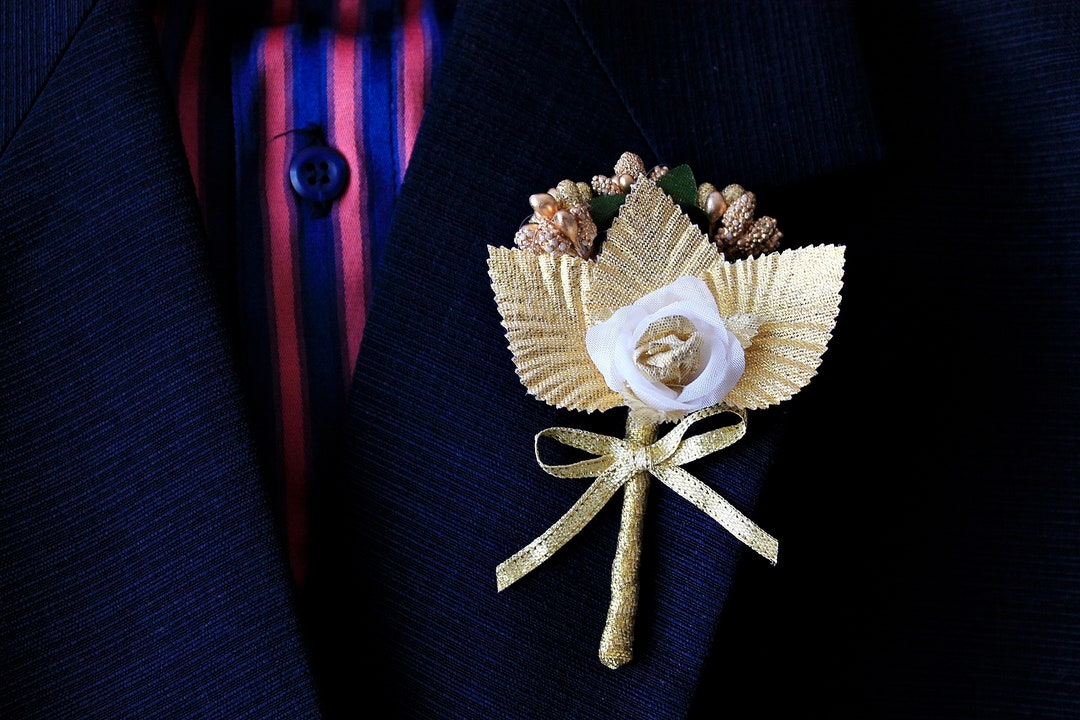 Gold Wedding Boutonniere – Rose Groom Buttonhole, Rustic Men’s Lapel ...