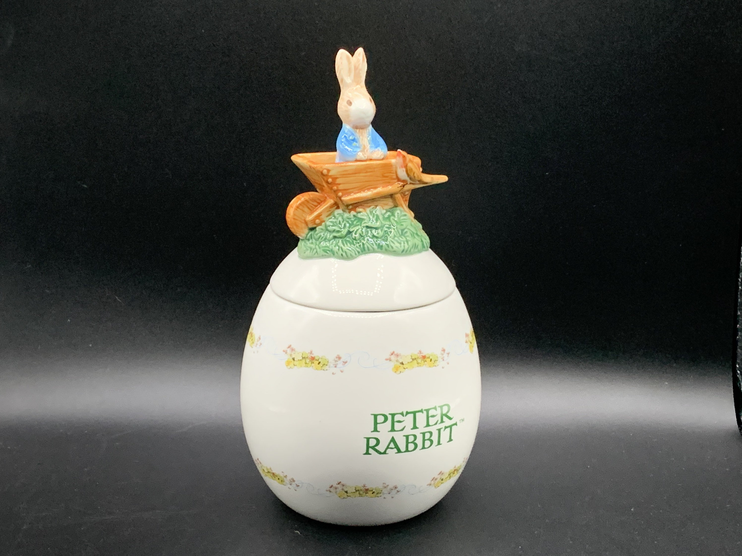 Peter Rabbit ceramic egg cookie jar Beatrix Potter Teleflora Peter ...