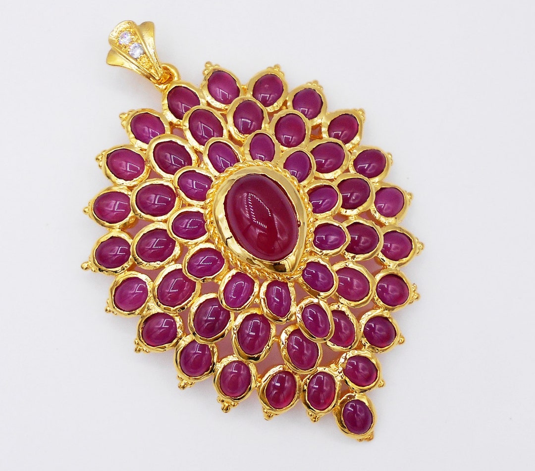 Red Ruby Pendant, Brooch Thai Gems Jewelry 22k 23K Thai Baht Yellow ...