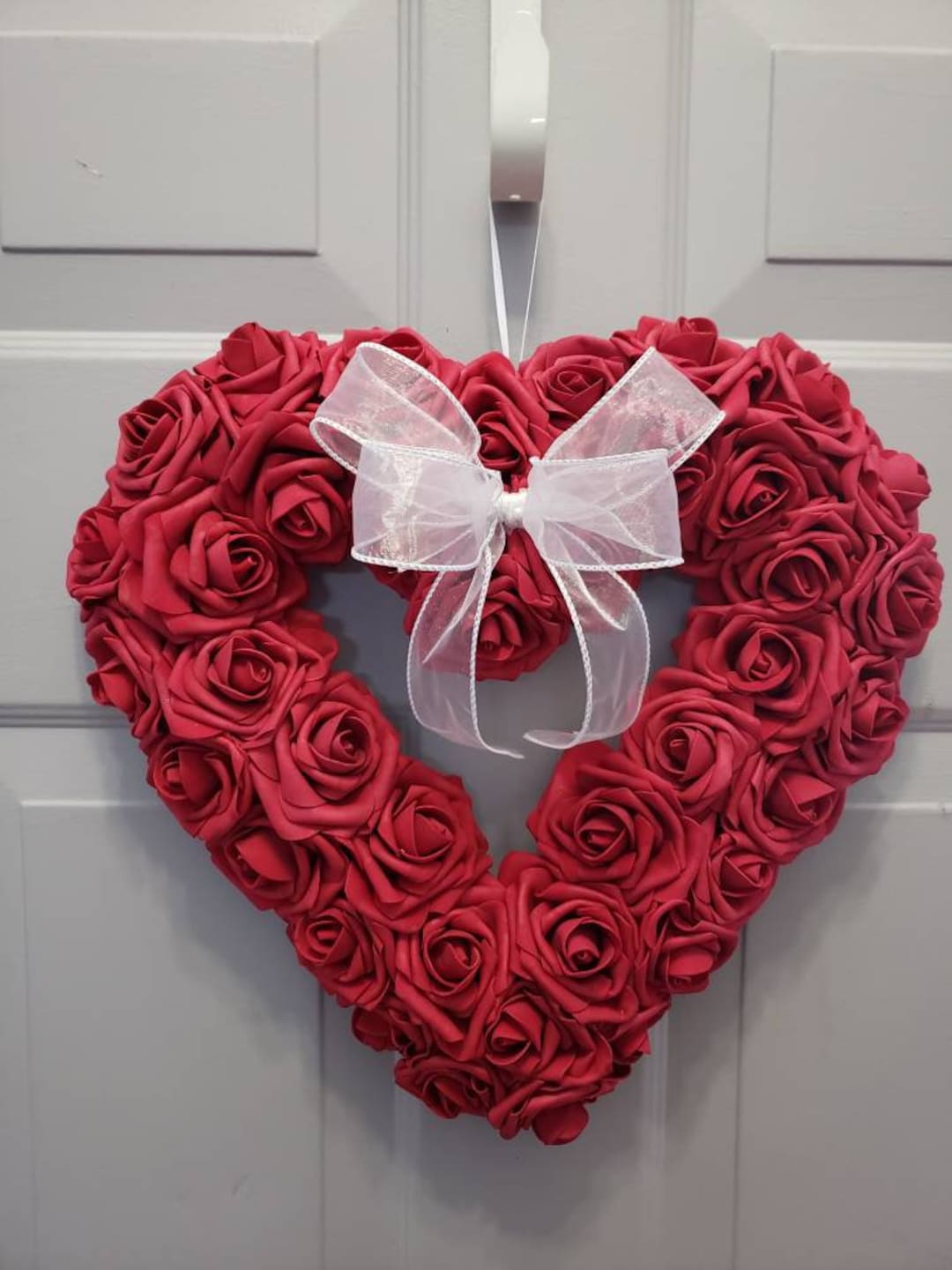 Red Heart Rose Wreath. Red Rose Wall Decor. Spring Door Wreath ...