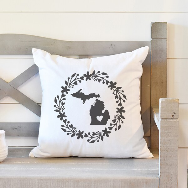 Michigan Pillow - Etsy