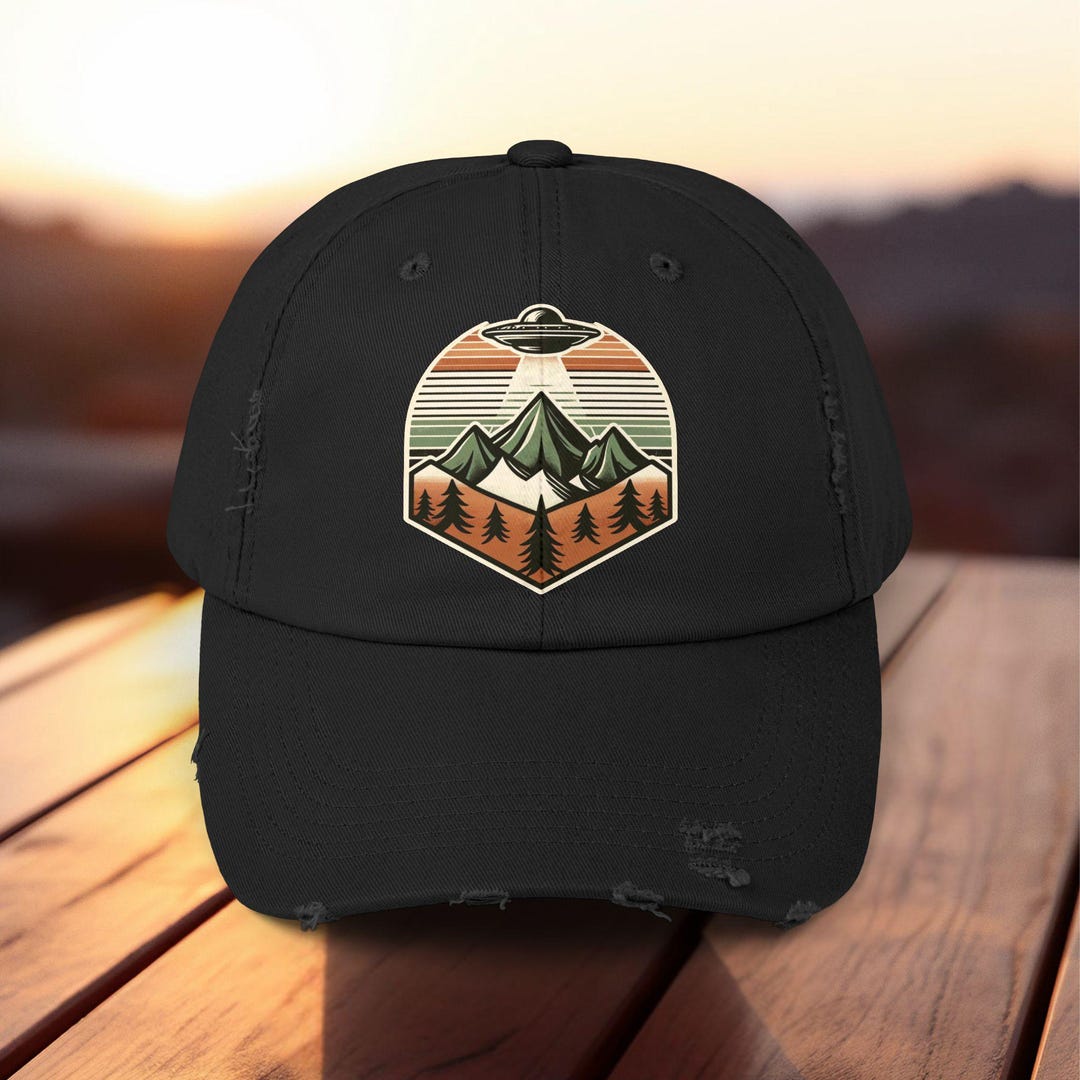 UFO Baseball Cap, Distressed Style Alien Abduction Hat, Retro Mountain ...
