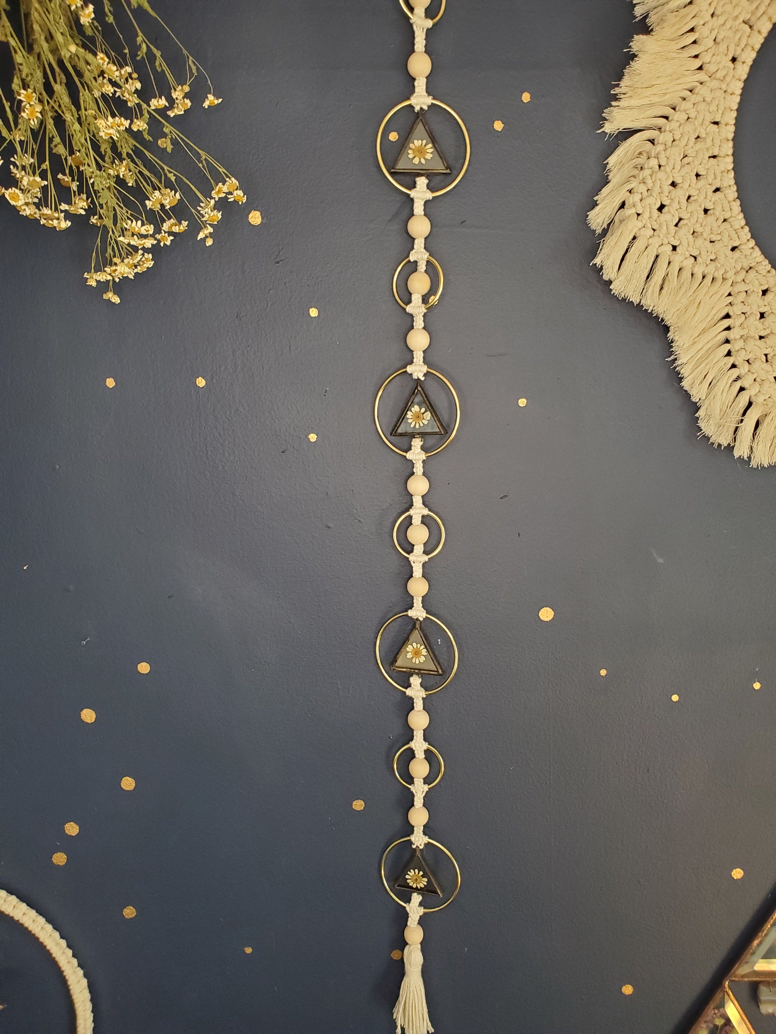 Daisy Chain Macrame Wall Hanging | Etsy