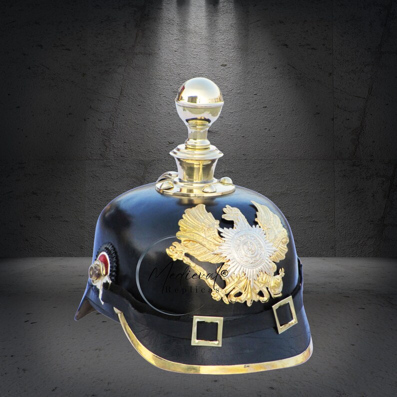 Handmade German Pickelhaube Helmet: Leather Prussian Officer Replica - Etsy