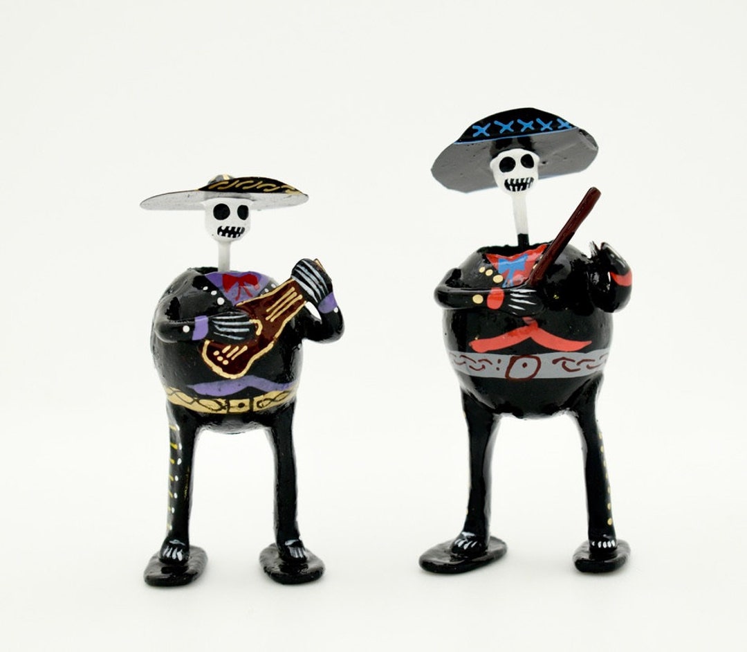 Handmade Mariachi Catrin Bubbleheads: Walnut Shell Crafted – Red ...