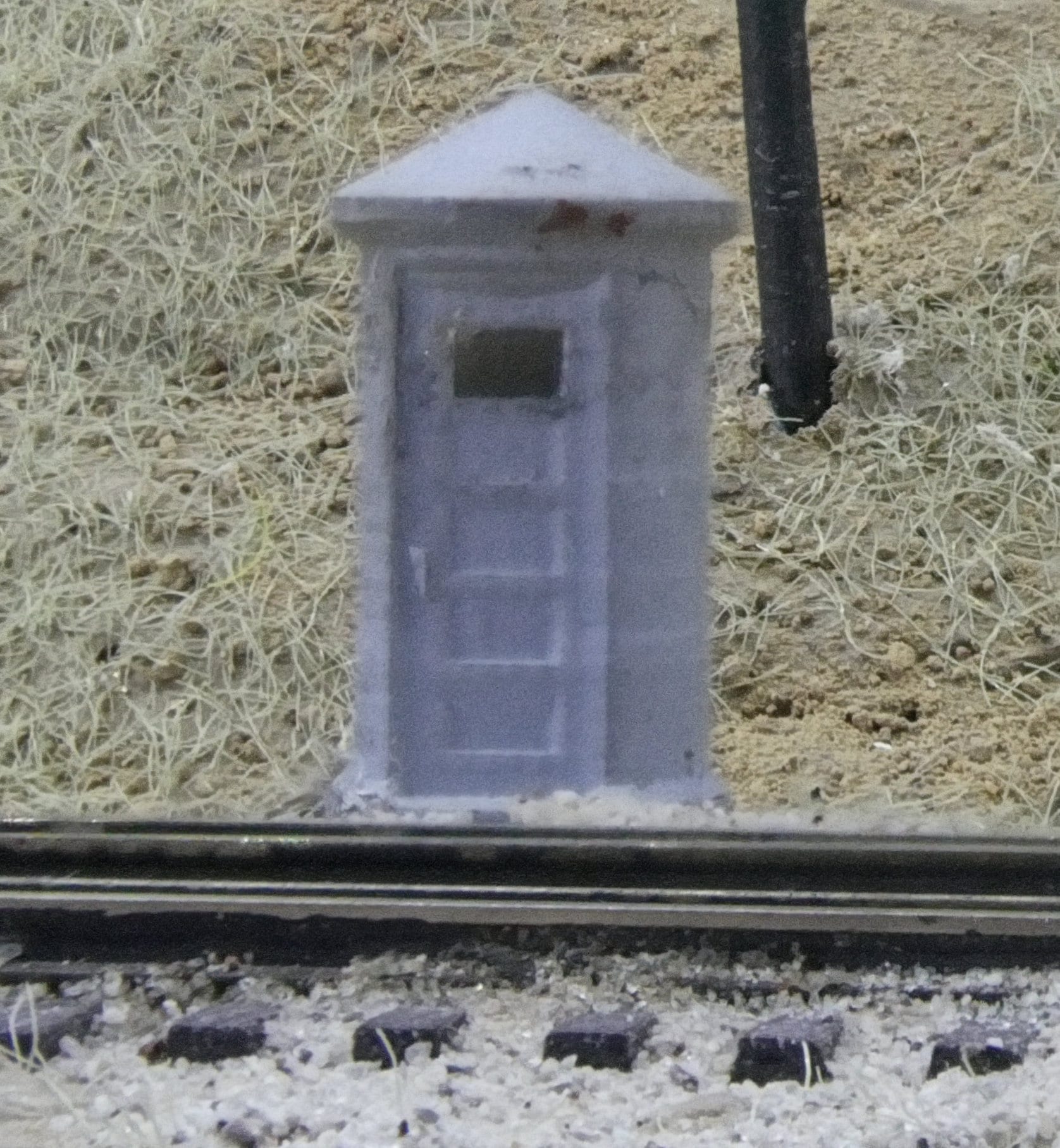 HO Scale Southern Pacific Phone Booths, Switch and Train Order Stands ...