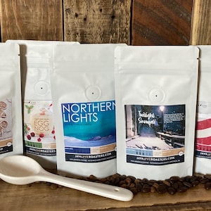 Christmas Holiday Winter Coffee Sampler Set 6 Flavored & Unflavored ...