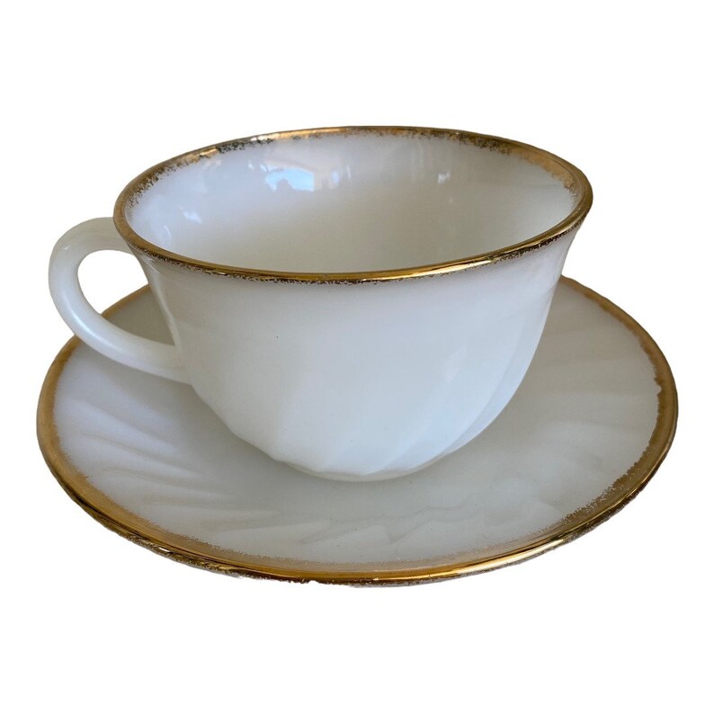 VTG Anchor Hocking FIRE-KING White Swirl Milk Glass Tea Cup Saucer Gold ...
