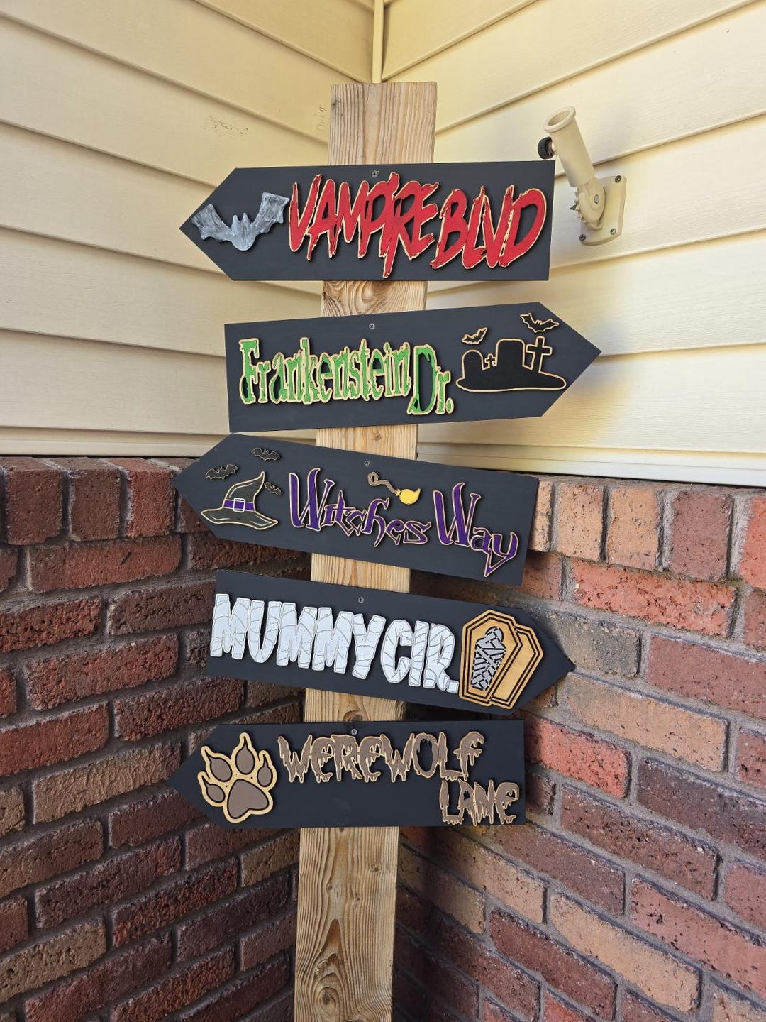 Spooky Directional Signs | Direction Signpost | Street Signs | Places ...