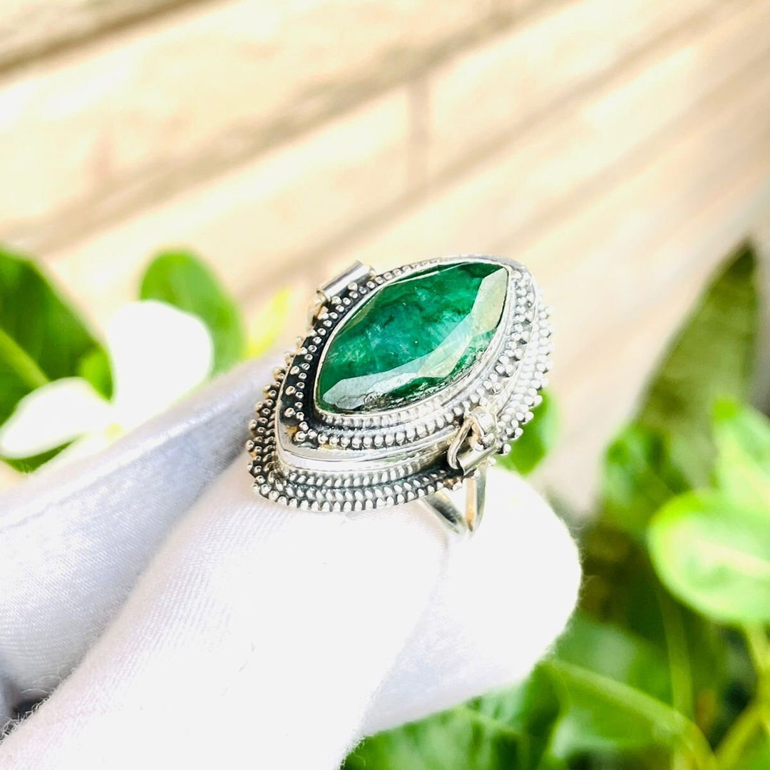 Beautiful Silver Plated Marquise Cut Poison Ring With Natural Emerald Gemstone ,compartment Ring ...