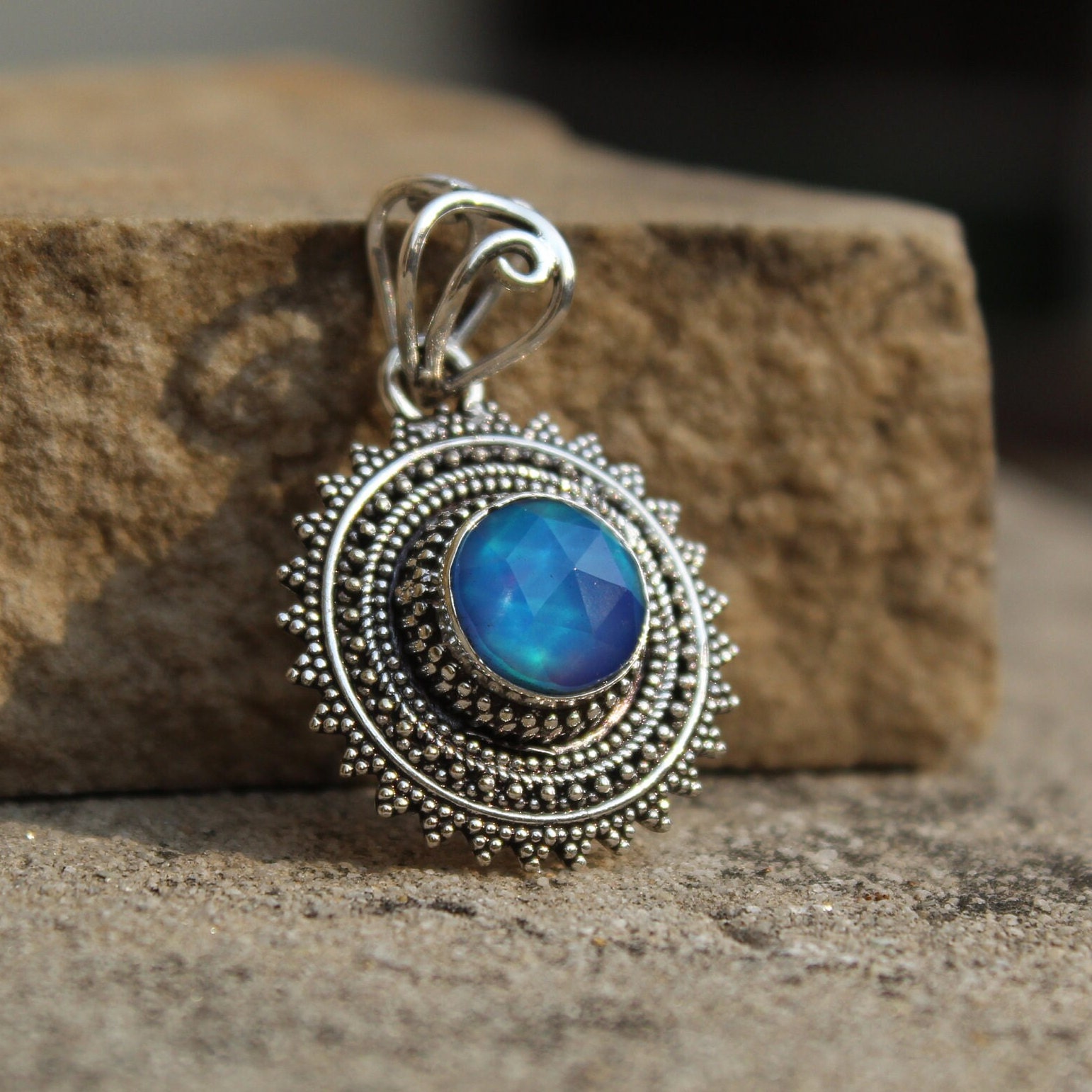 Aurora Opal Doublet Quartz Pendent for Woman Best for - Etsy