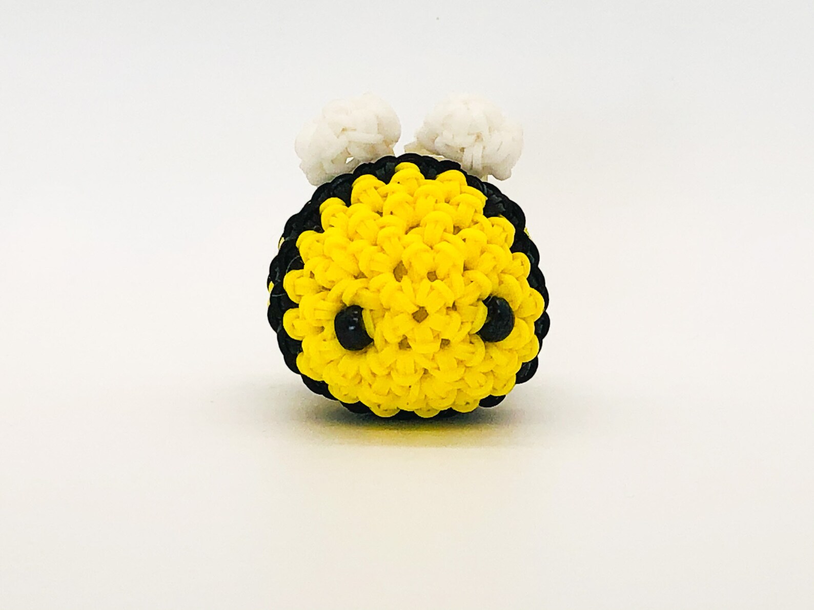 Loomigurumi Bee-Rainbow Loom Bee/Loomigurumi Animal/Rainbow | Etsy