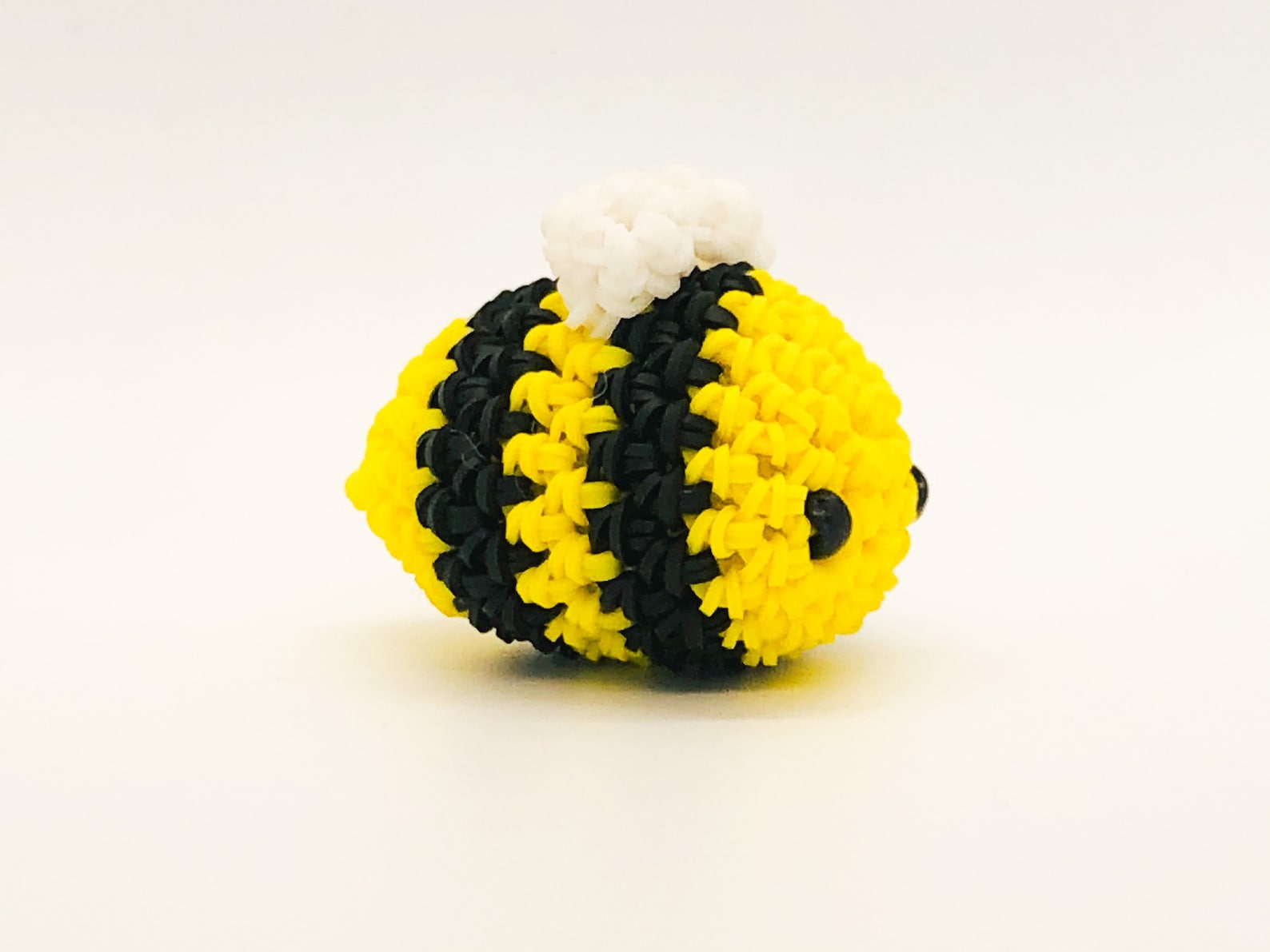 Loomigurumi Bee-Rainbow Loom Bee/Loomigurumi Animal/Rainbow | Etsy