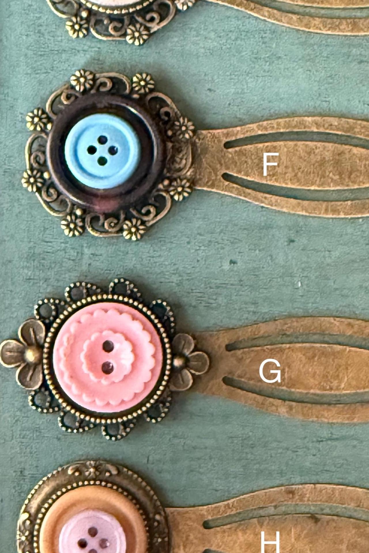 Vintage Button Book Mark Clips, Old Buttons, Sewing, Repurposed ...