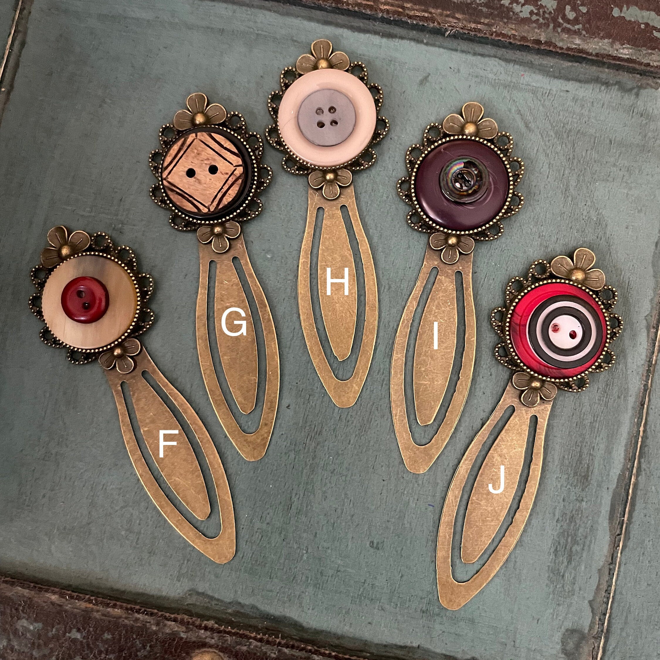 Vintage Button Book Mark Clips, Old Buttons, Sewing, Repurposed ...
