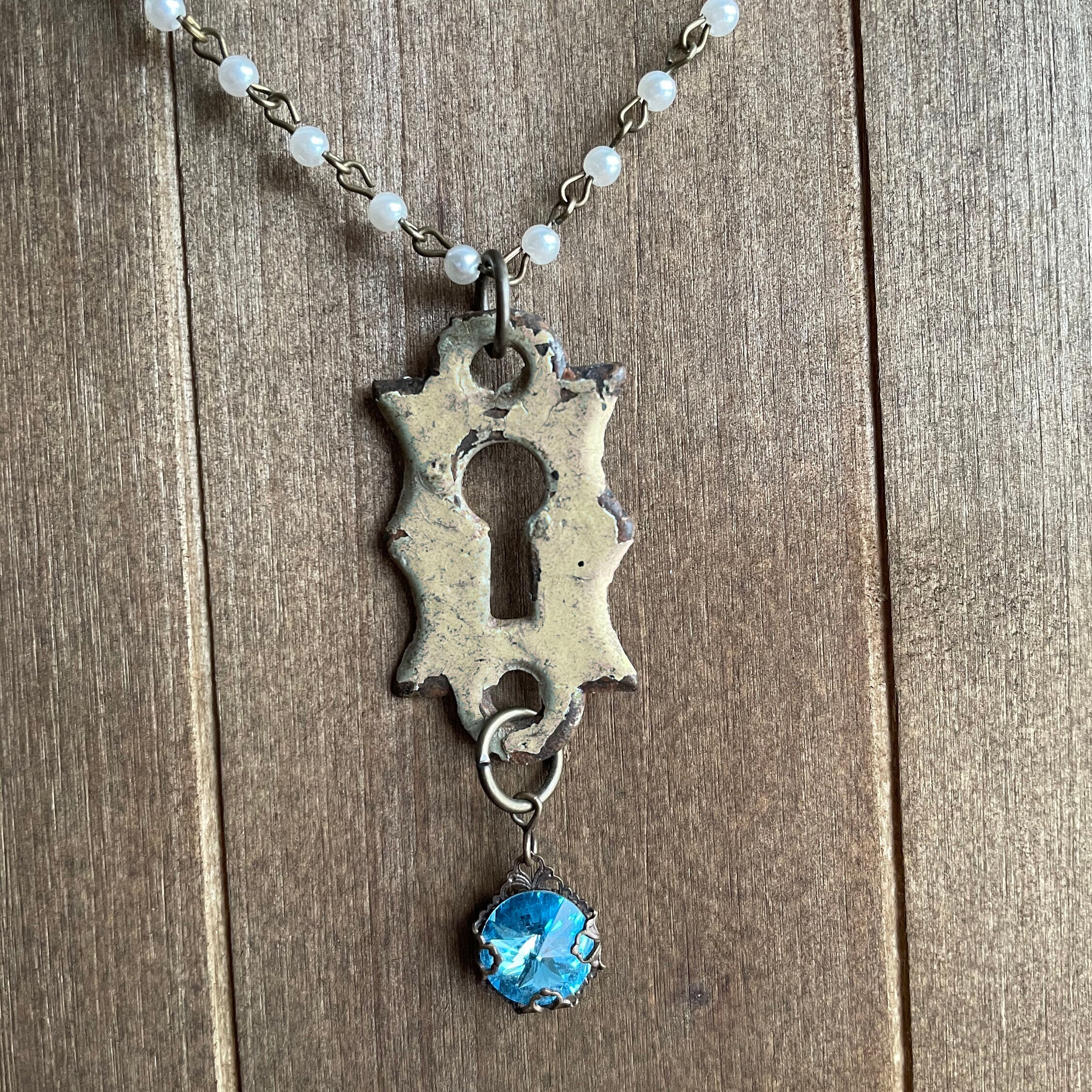 Vintage Key Hole Necklace Ornate Skeleton Key Hole Antique | Etsy