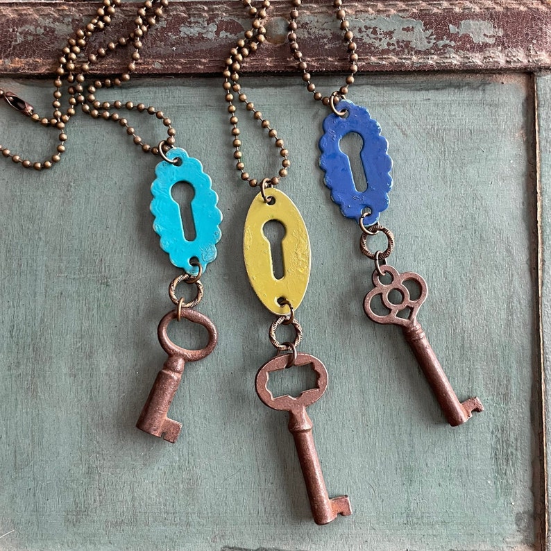 Vintage Key Hole Necklace, Skeleton Key, Patina, Antique Jewelry, Old ...
