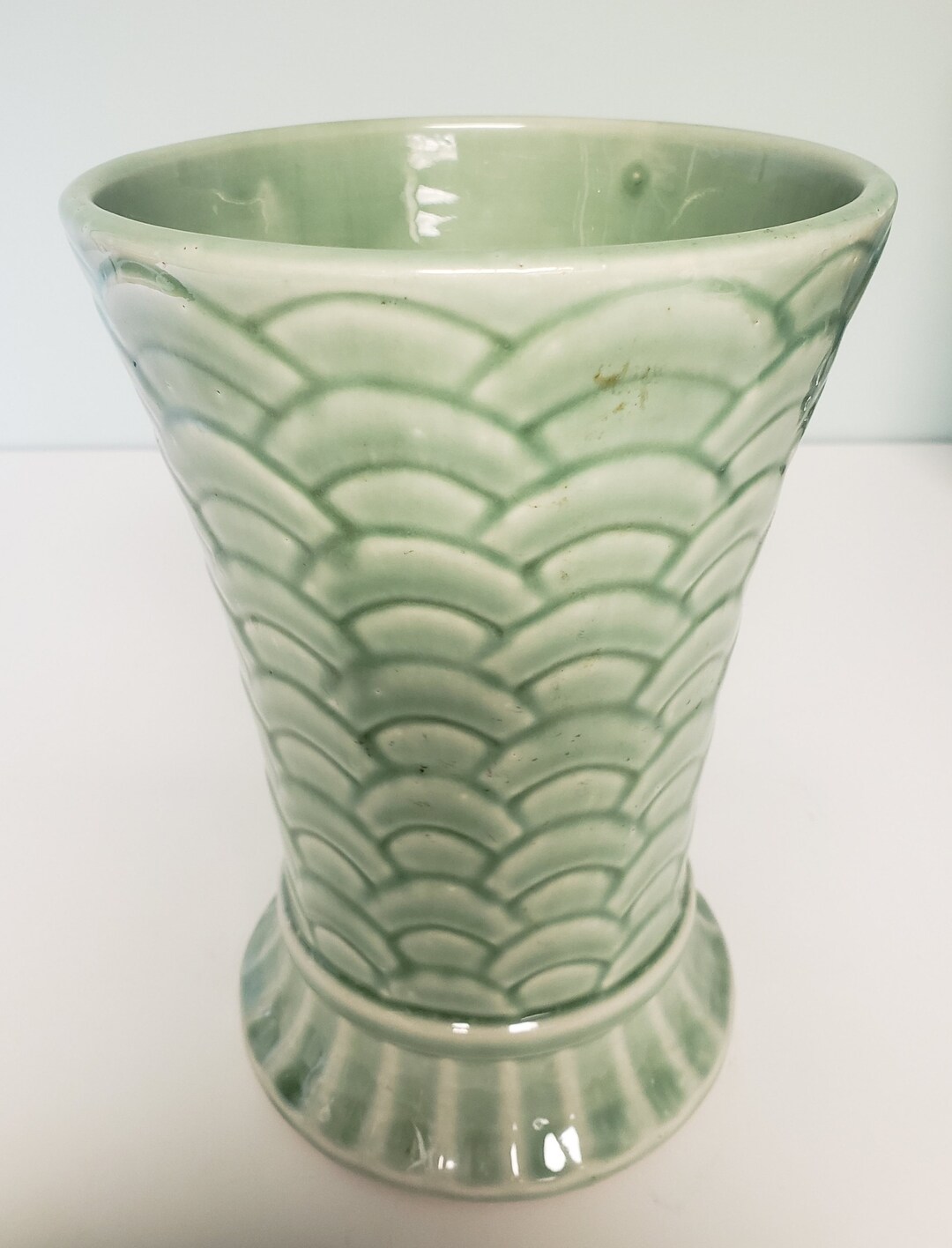 Arts and Crafts Fish Scale Green Pottery Vase - Etsy