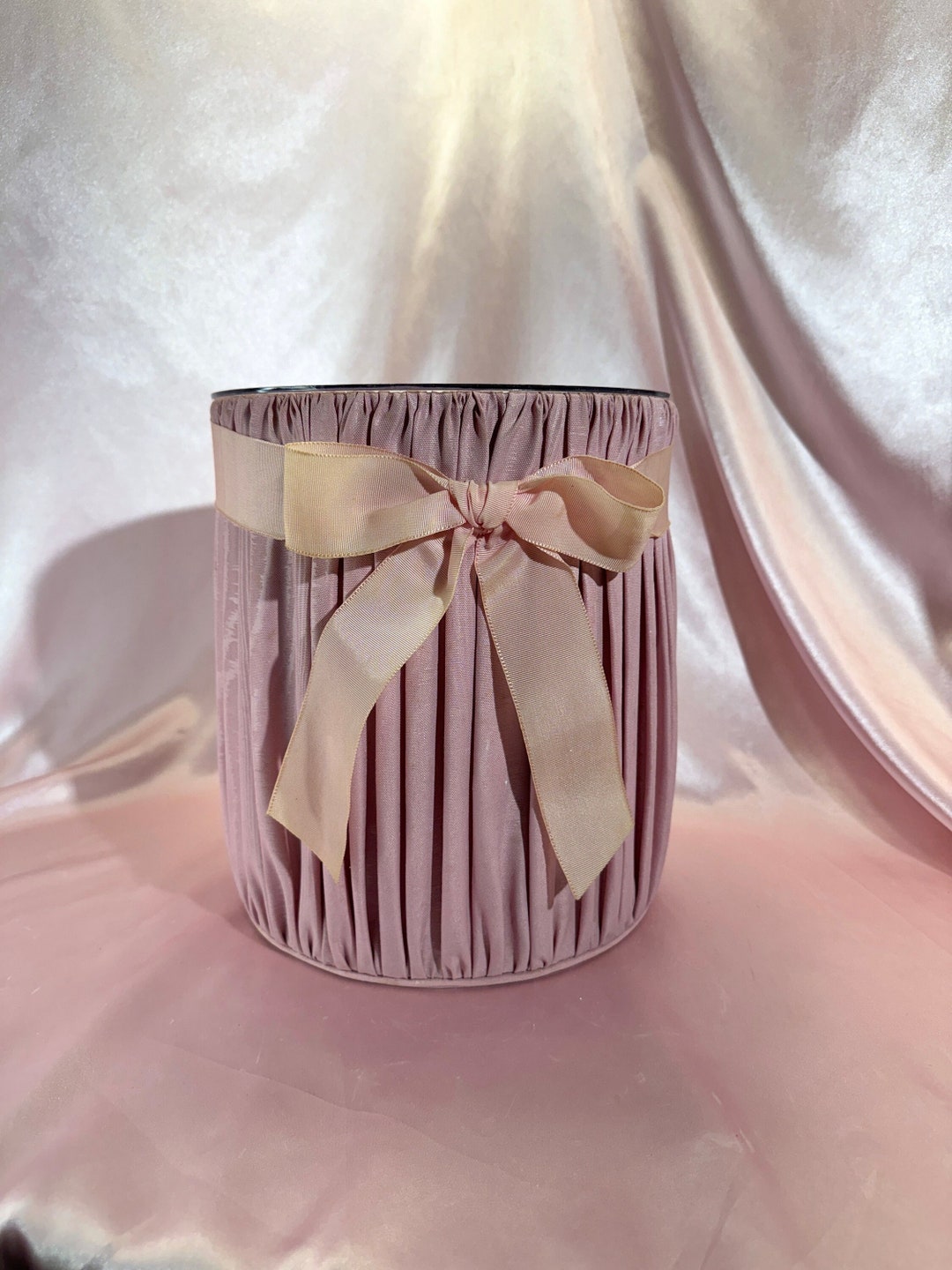 Vintage Coquette Pink/mauve Fabric Waste Basket With a Large Bow ...