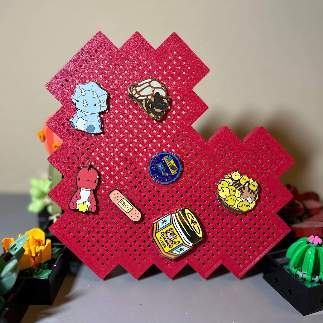 Pin Board (8bit Heart) | 3D Colored Printed | for Enamel Pins | More ...