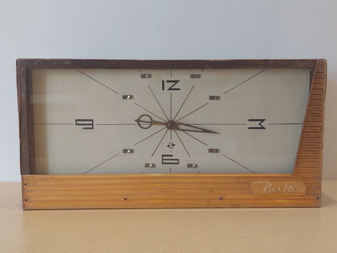 Soviet Union Mechanical Mantel Clock Vesna. USSR Original Vintage. - Etsy