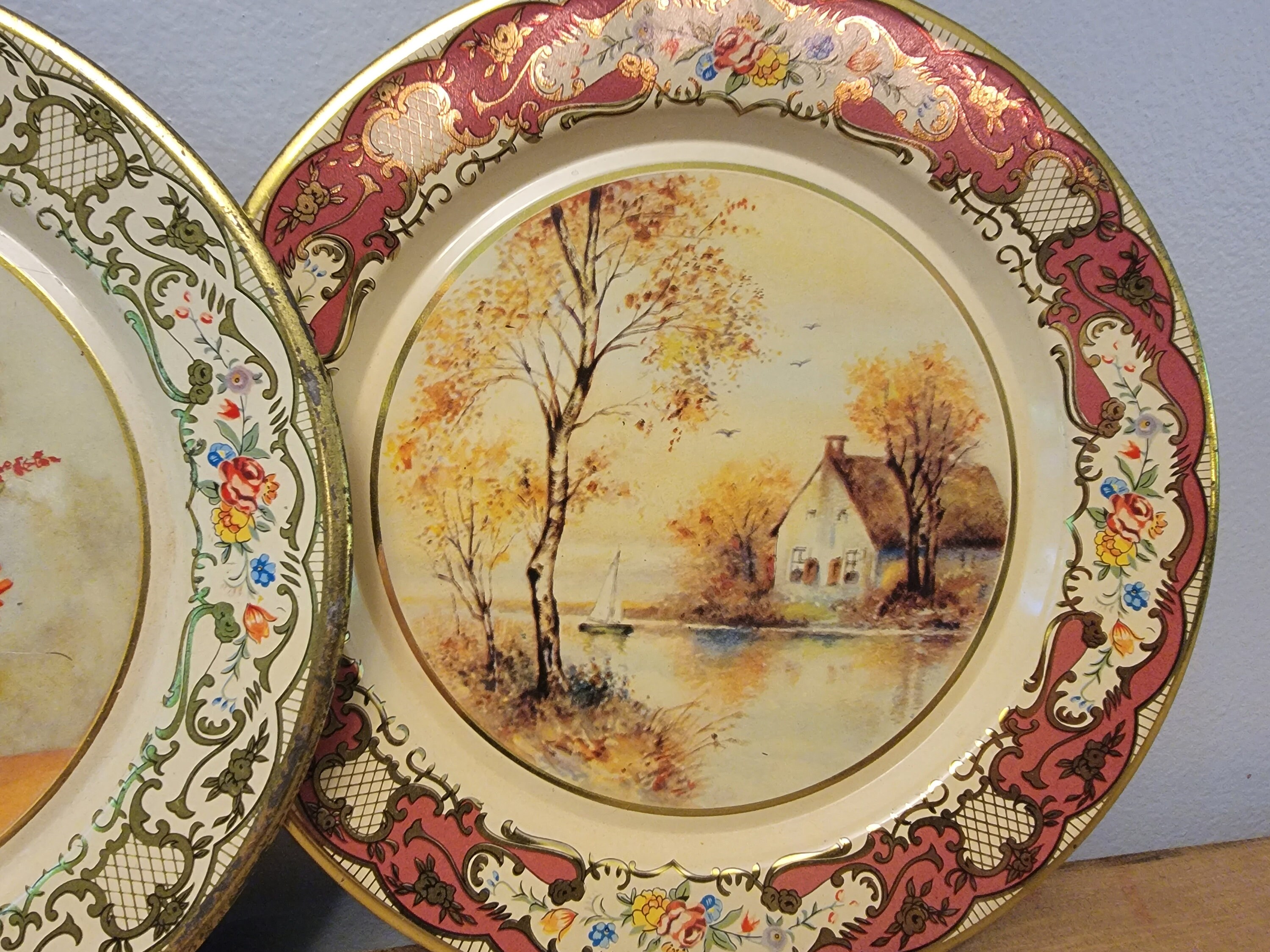 Vintage Daher Tin Plates - Etsy