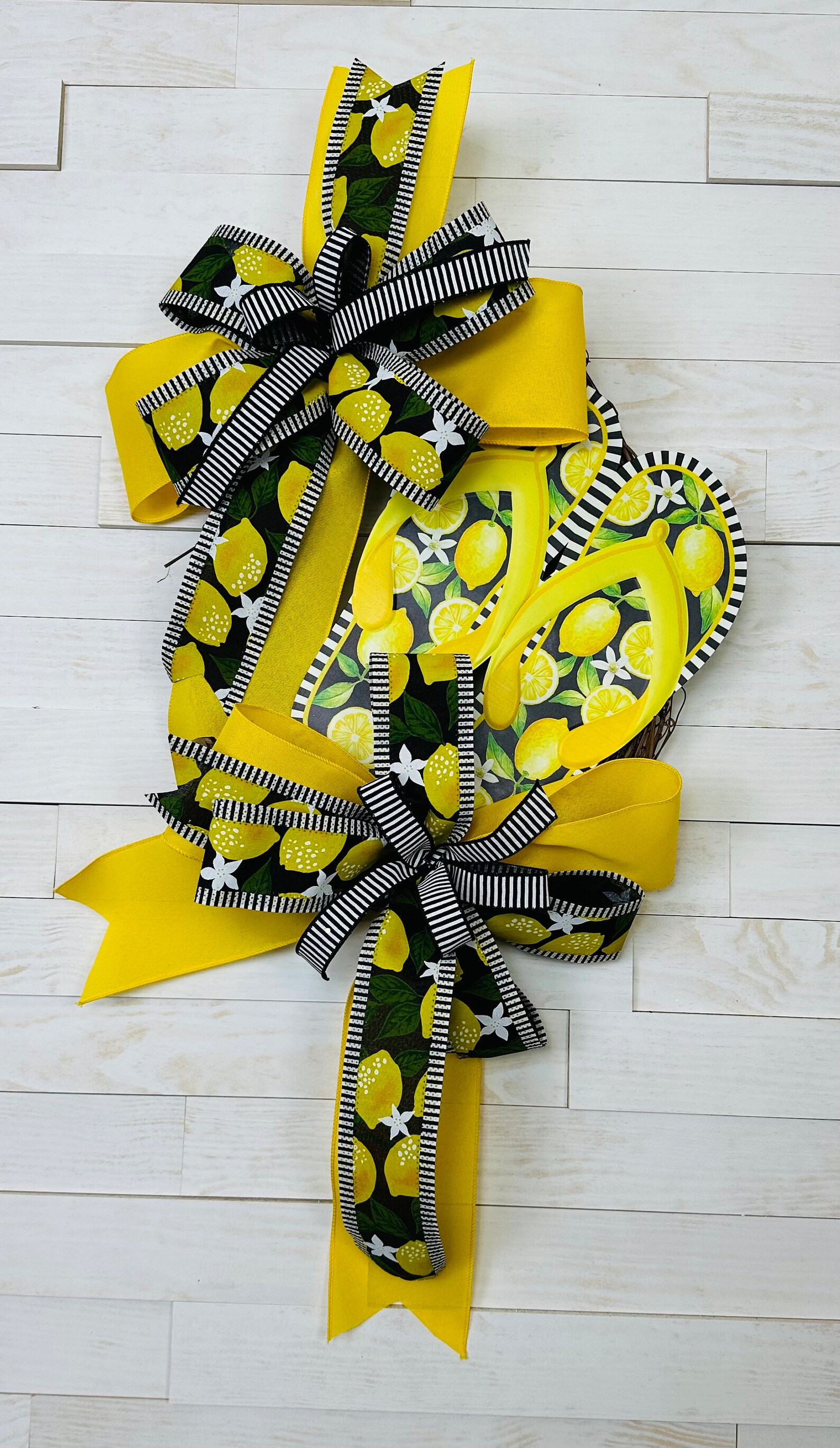 Summer Wreath, Lemon Wreath, Lemon Flip Flop Wreath, Front Door Wreath ...