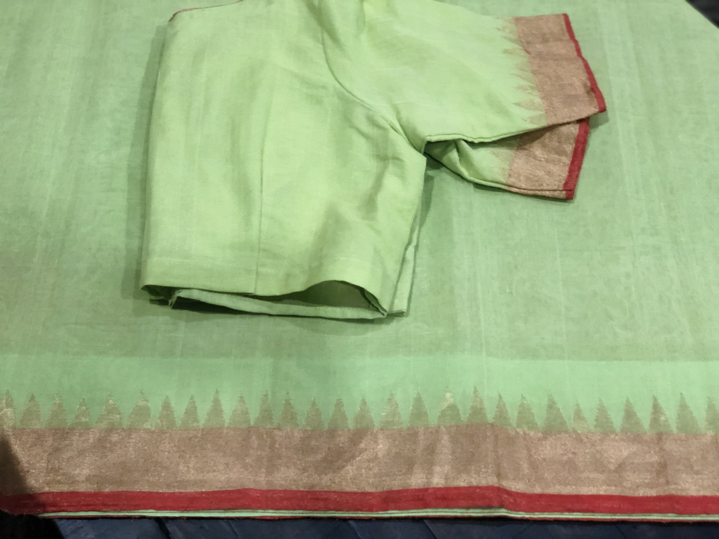 Parrot Green Ponduru Khadi Saree With Zari Borders - Etsy