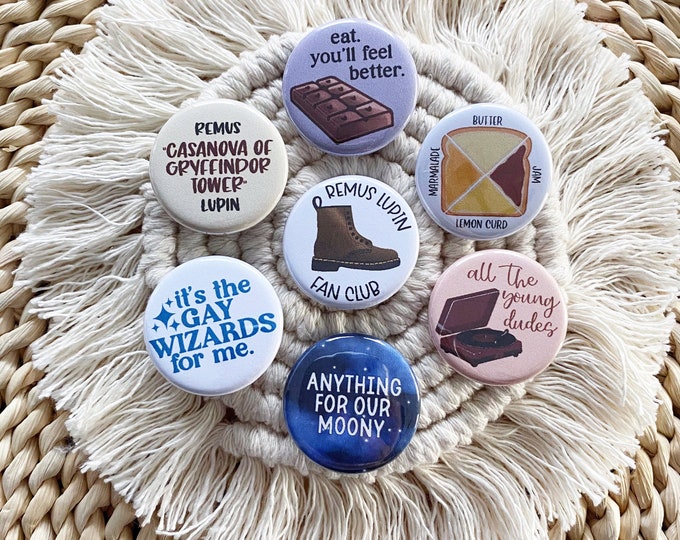 Moony Toast Earrings - Etsy UK