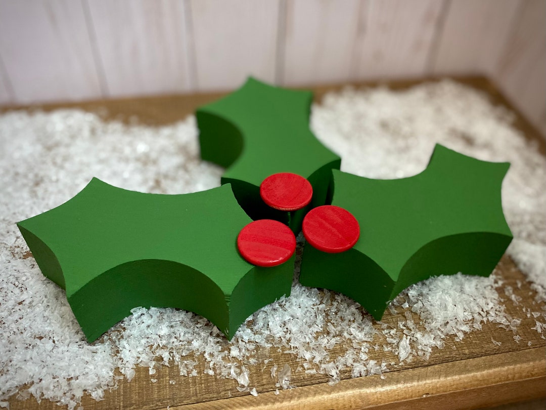 Holly Leaf - Chunky Wood Holly Leaves With Berries - Christmas Holiday ...