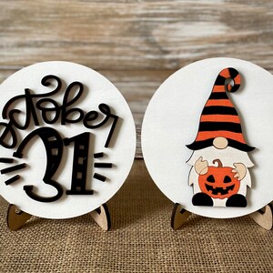 Halloween Mini Round Signs - Happy Halloween Tiered Tray Decor ...