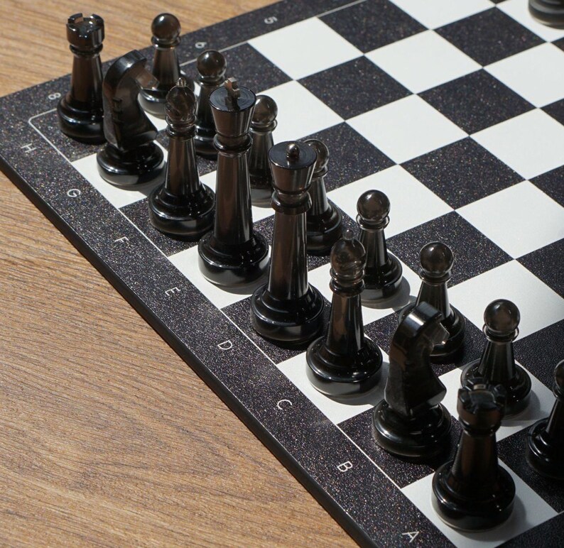 Resin Chess Set | Chess Table | Modern Chess Set | Gifts Idea for Him ...