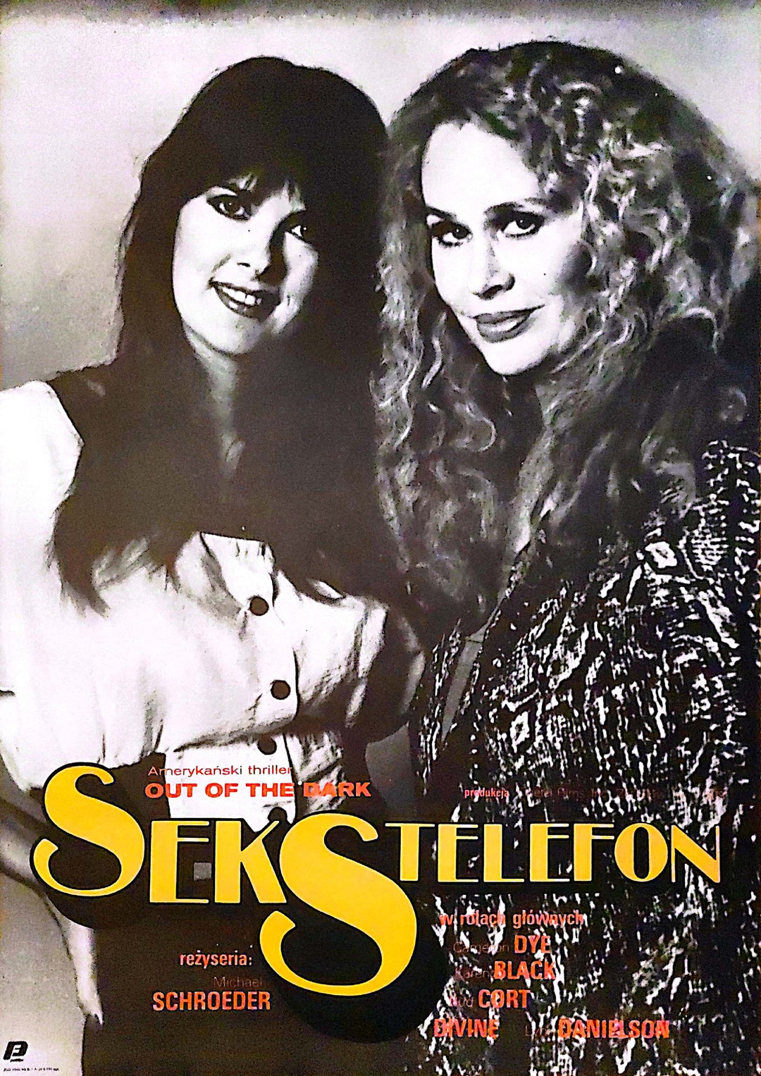 Filmplakat für den amerikanischen Film Out of the Dark Sextelephone von Michael Schroeder ...