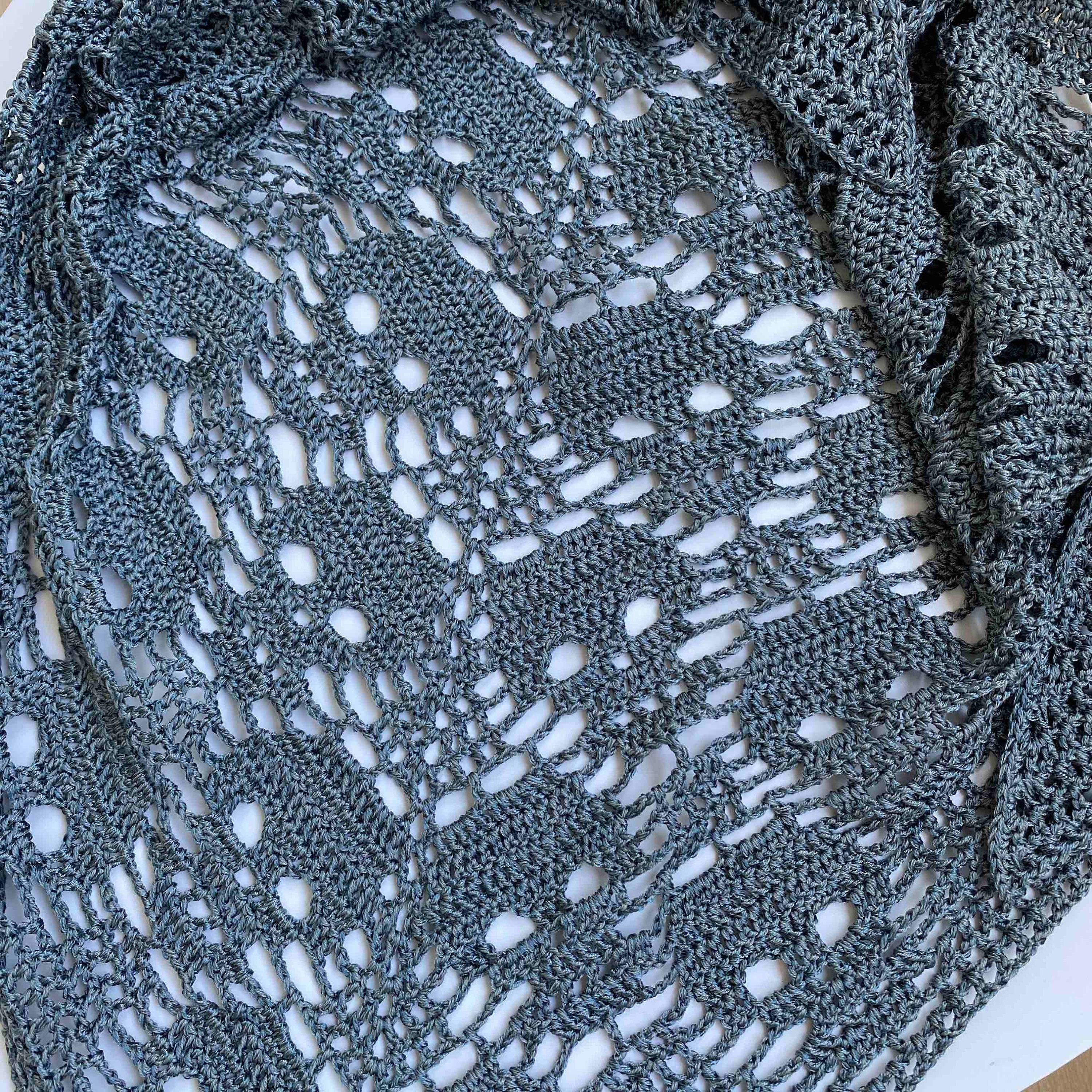 Skull Shawl Crochet Pattern: Lost Souls Goth Design (PDF Download) - Etsy