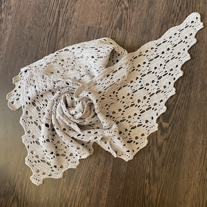 Crochet Skull Shawl Pattern: Lost Souls Design (PDF Pattern) - Etsy