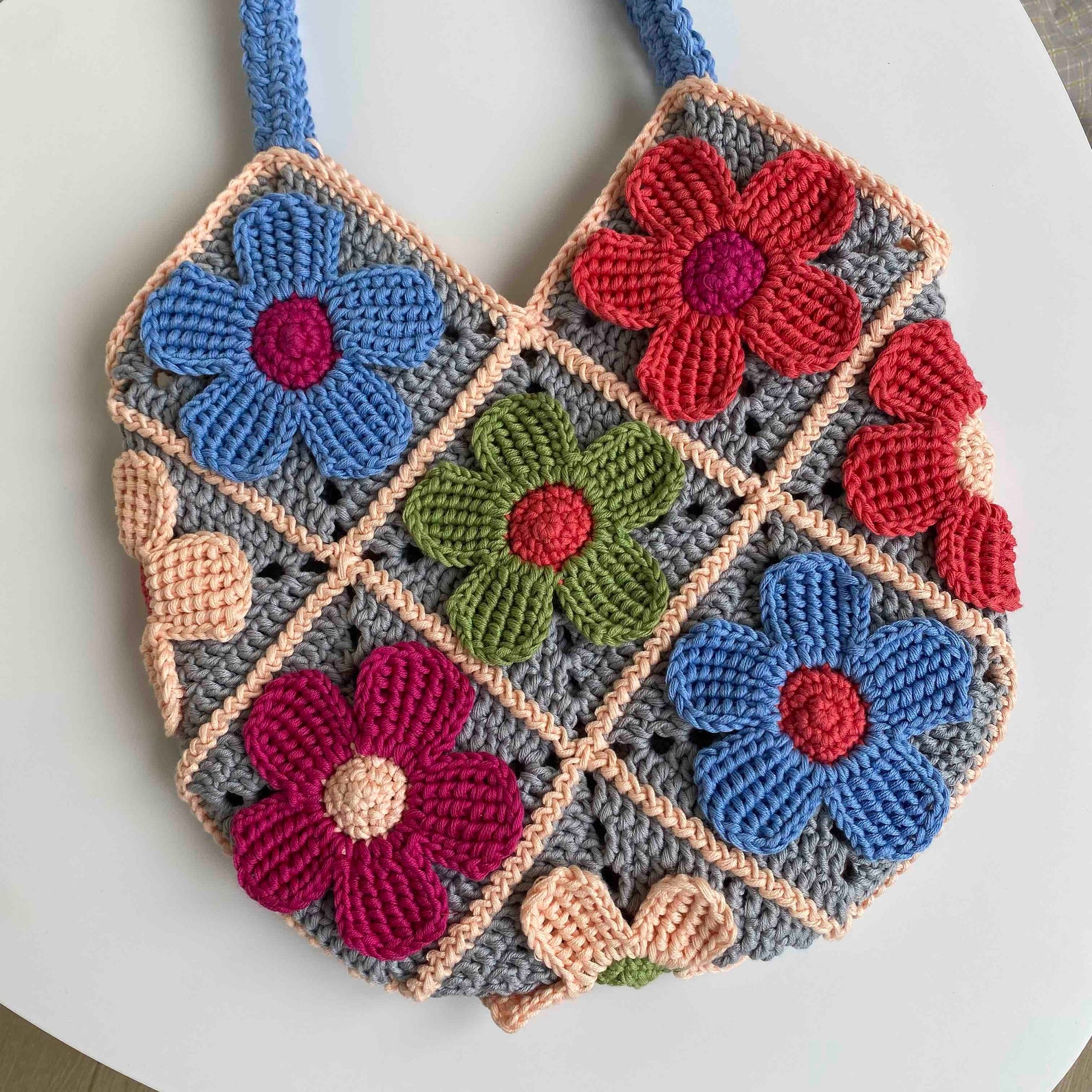 Crochet Granny Square Flower Bag Pattern (PDF) - Etsy
