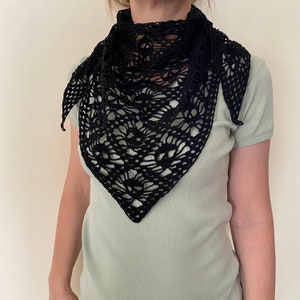 Crochet Skull Shawl Pattern: Lost Souls Design (PDF Download) - Etsy