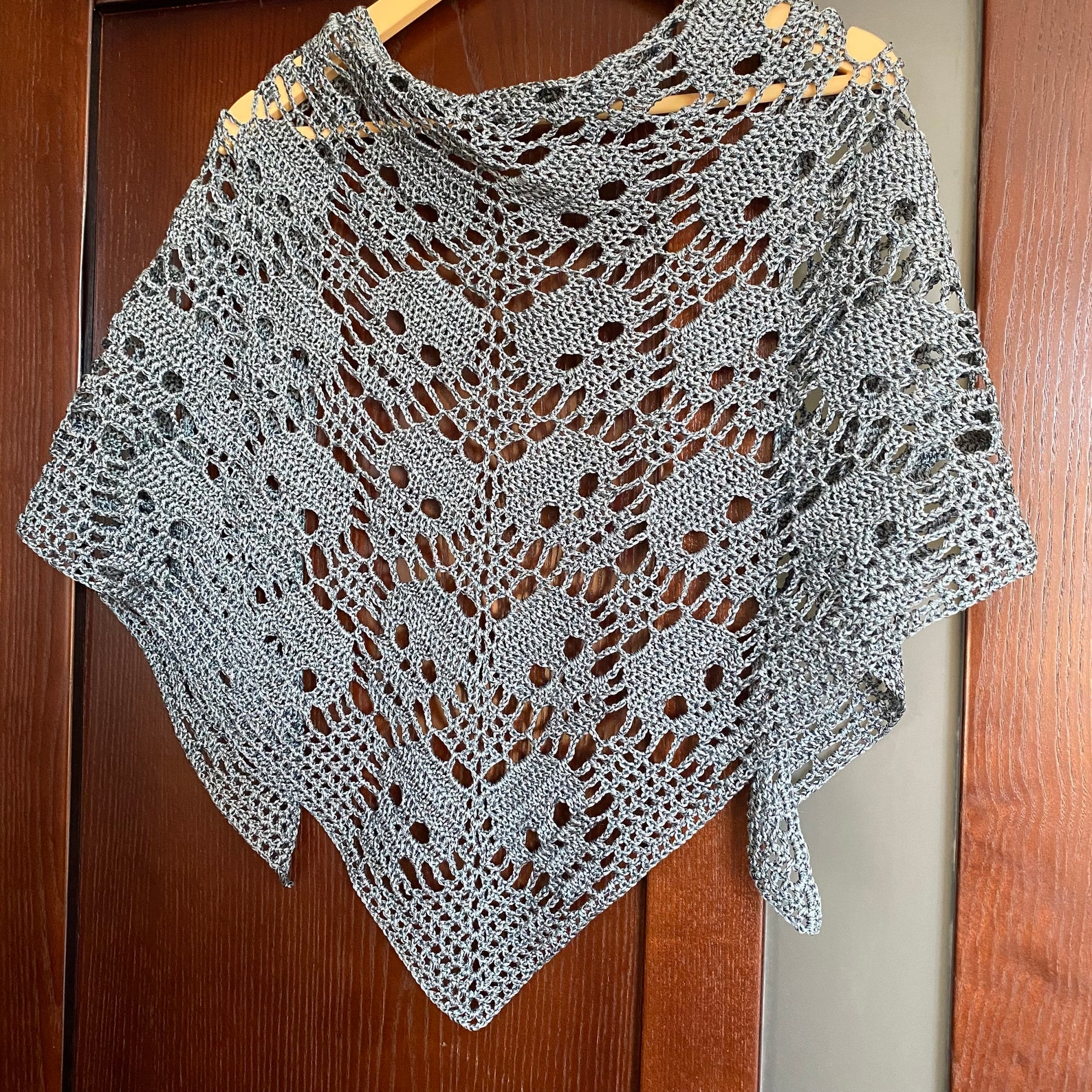 Lost Souls Skull Crochet Shawl Pattern: Goth Cotton Shawl (digital ...
