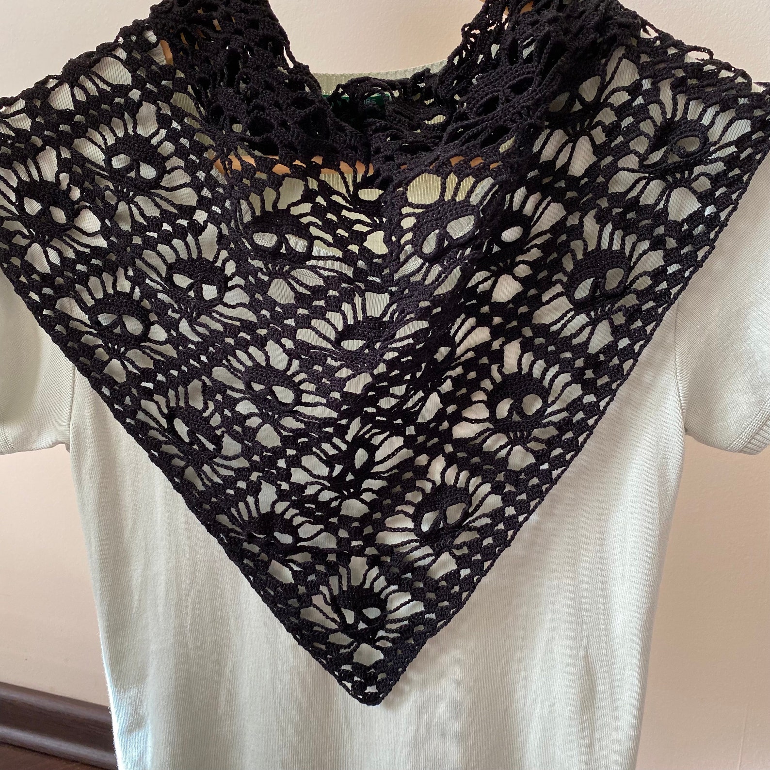 Crochet Skull Shawl Pattern: Lost Souls Design (PDF Download) - Etsy