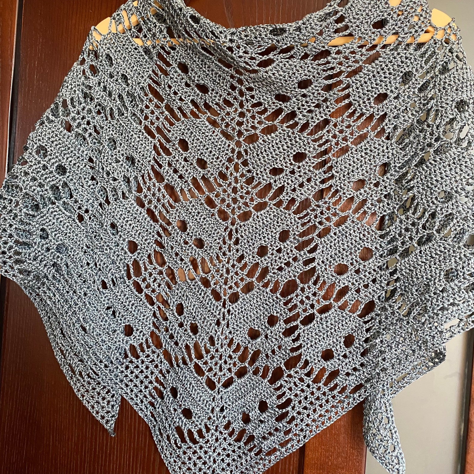 Lost Souls Skull Crochet Shawl Pattern: Goth Cotton Shawl (digital ...