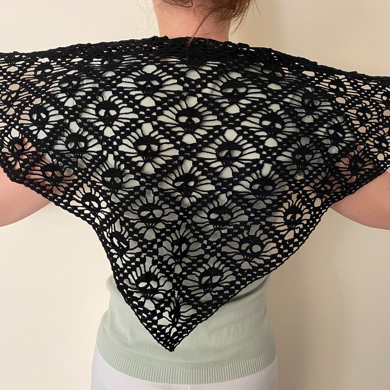 Crochet Skull Shawl Pattern: Lost Souls Design (PDF Download) - Etsy