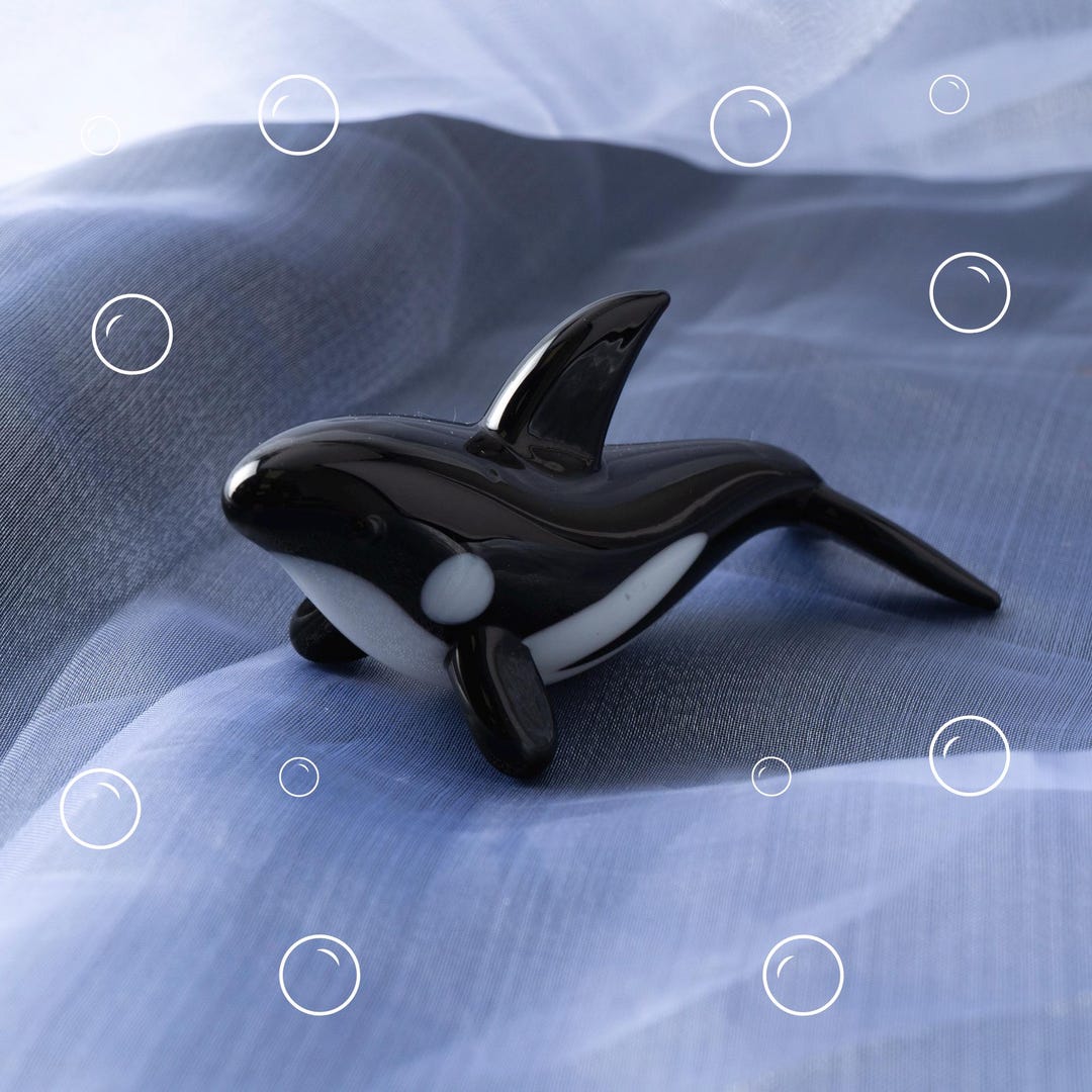 Artisan Glass Orca in Gift Box • Decoration • Ornament • Collectable ...