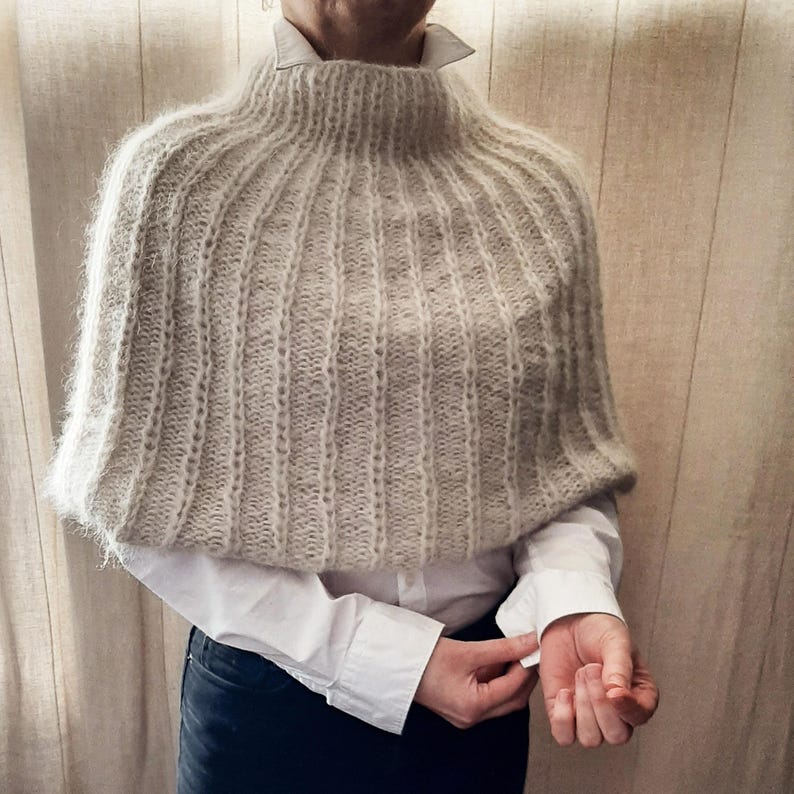 Knitting Pattern for Beginners. Very Easy Poncho Pattern PDF - Etsy