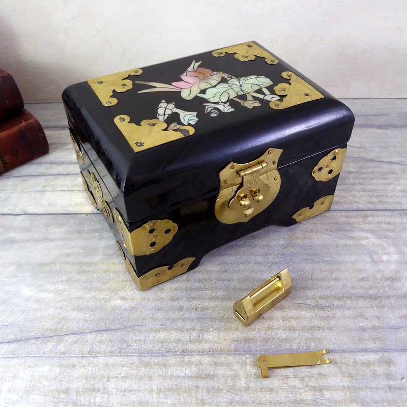 Small Chinese Wood Boxes - Etsy UK