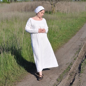 Women's Linen Shift or Chemise for 13th - 15th Century Medieval ...