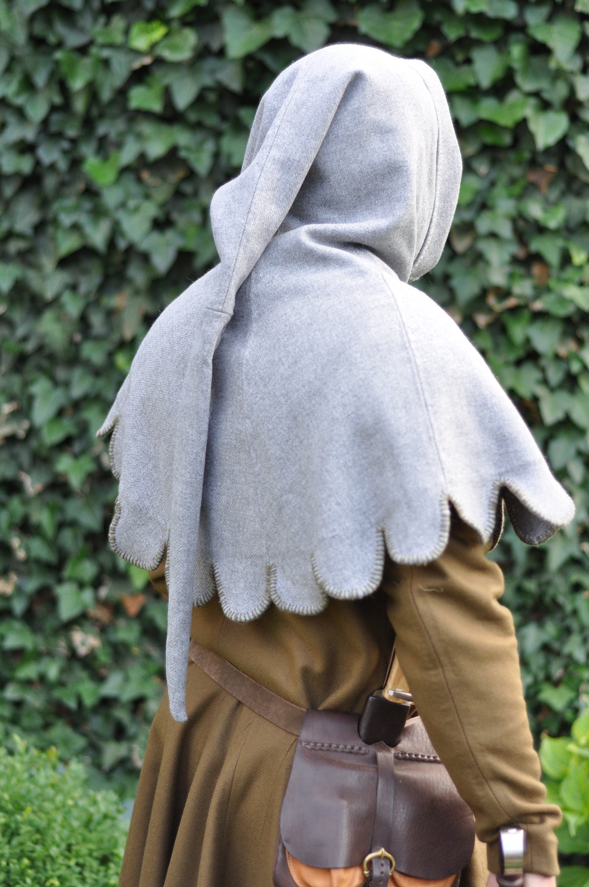 Medieval Woolen Chaperone 13th 15th Century Chaperon Hood | Etsy India